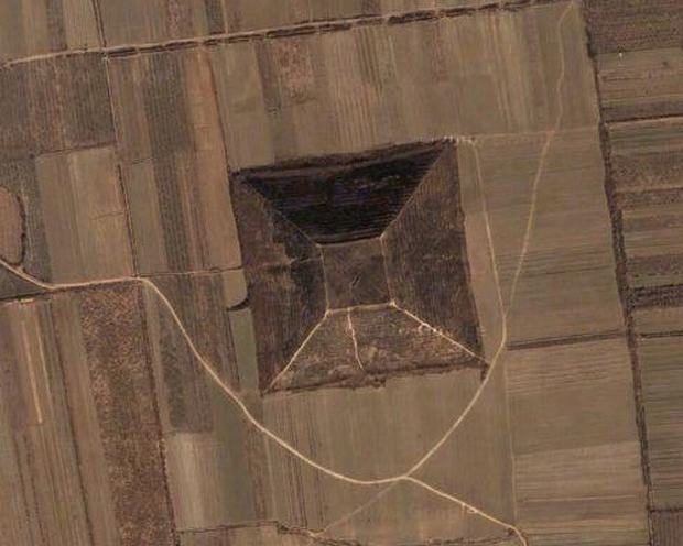 Chinese Pyramids, Ancient Pyramids Xian China - Easy Tour China